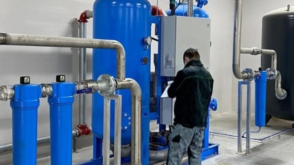 Compressed Air: Essential Maintenance Tips - National Filters ...